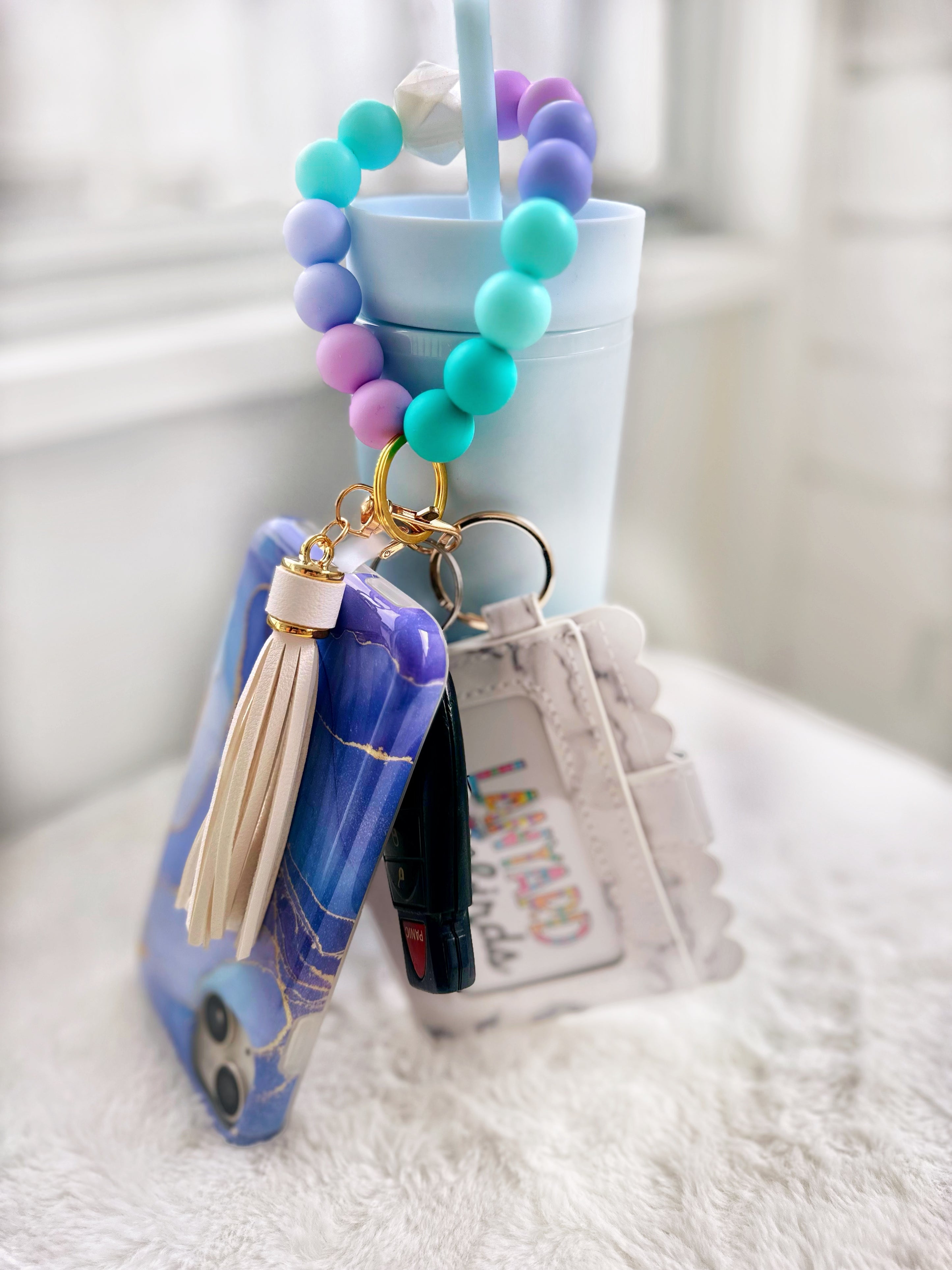 Poppin Periwinkle Wristband Keychain – lanyardlovebirds